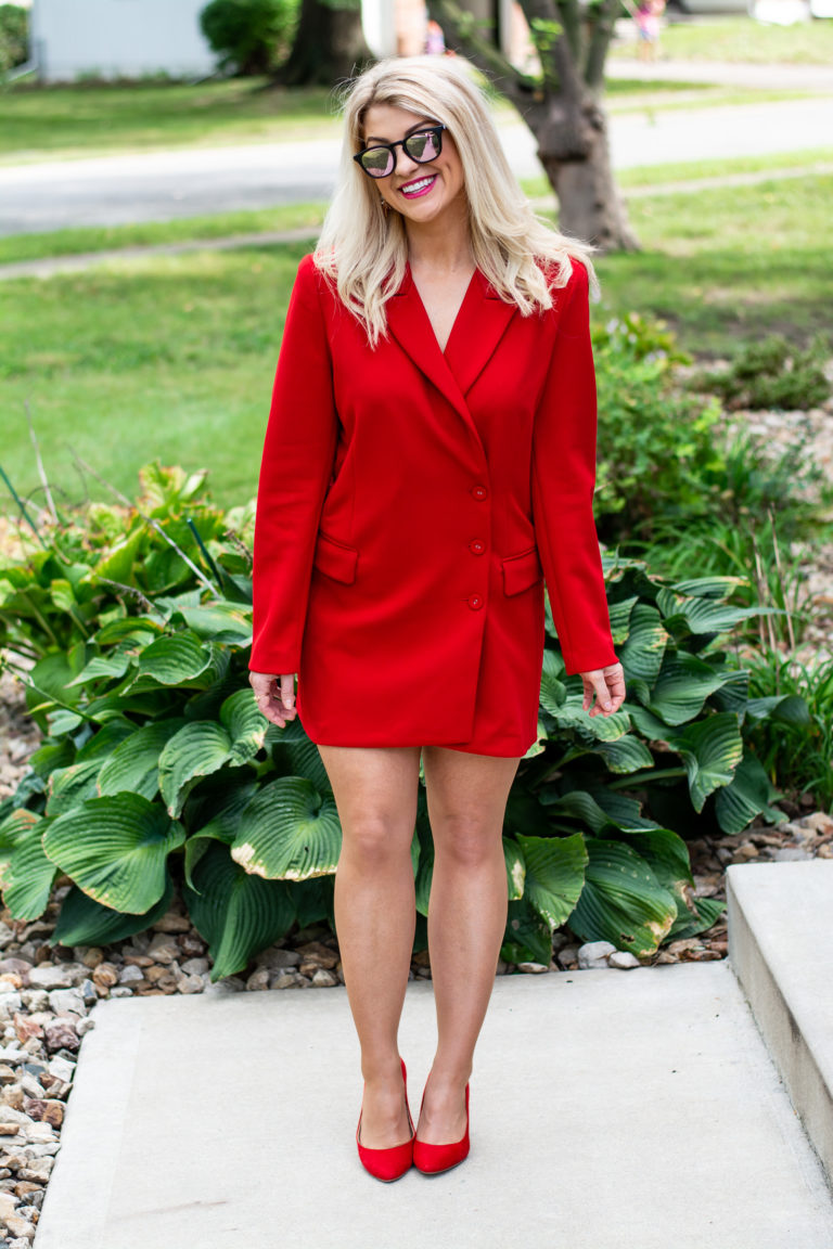 Head-to-toe Red in a Blazer Dress. | Le Stylo Rouge